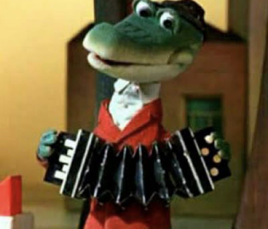 Crocodile Gena and Cheburashka. Russian song. Kalimba Tabs Letter ...