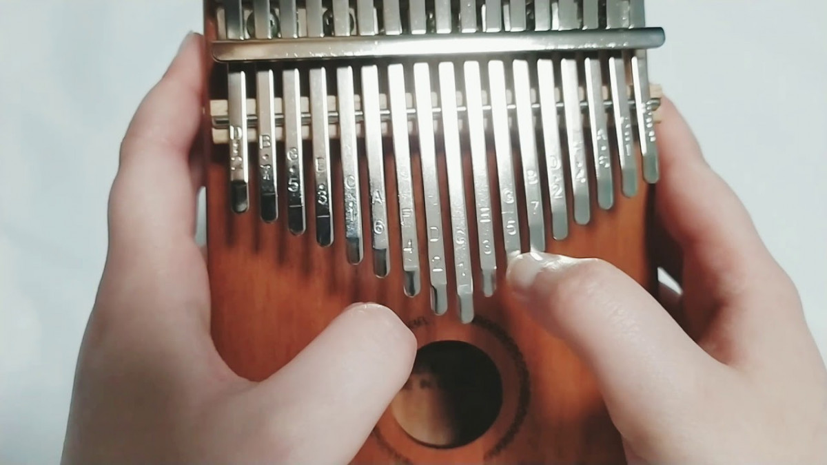 Resident Evil Code: Verónica – Berceuse/Alexia's Lullaby Kalimba Tabs ...